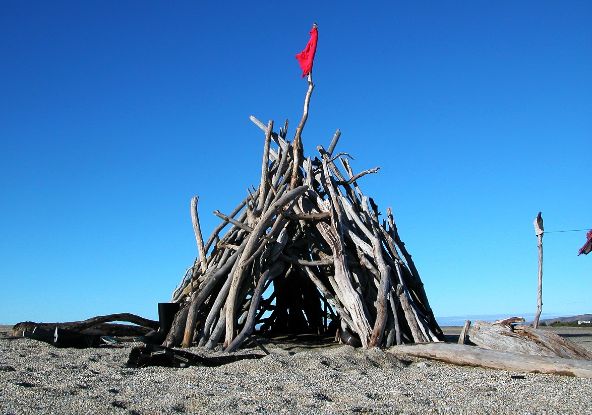 Surf Casting at Kaka Point
